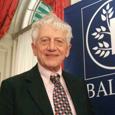 Peter Hall: 2005 Balzan Prize for The Social and Cultural History of ...